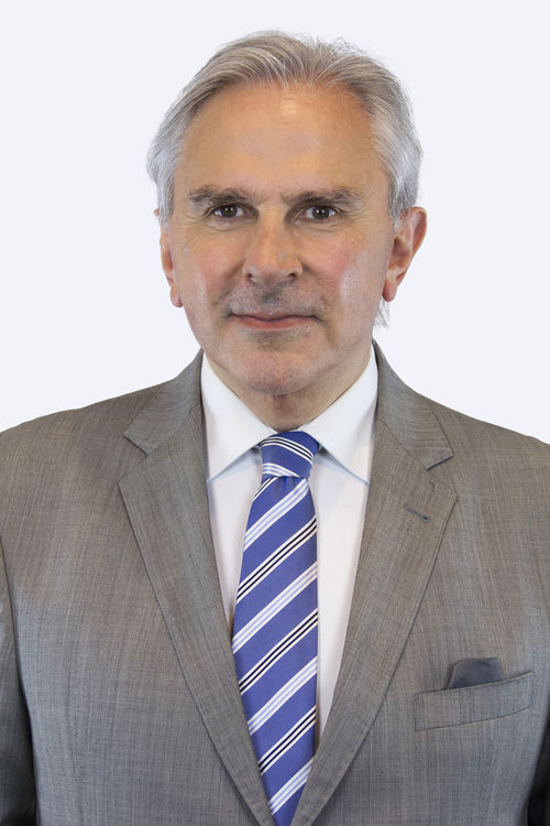 Reseña Biográfica Iván Moreira Barros - Reseñas biográficas - Historia ...